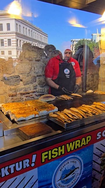 Донар с рыбой, Стамбул