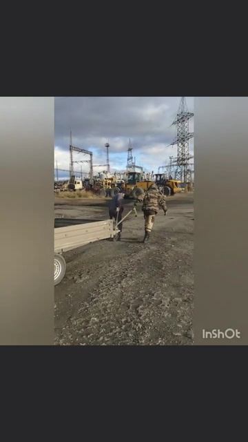 Если нет тягача, то всегда есть бурлаки.