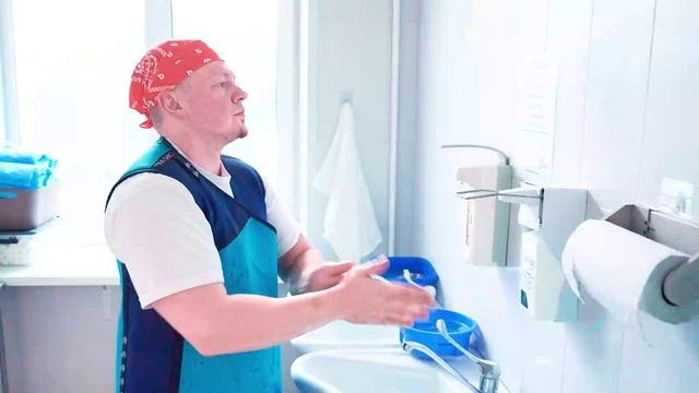 Знакомьтесь, врач - Антон Аналеев