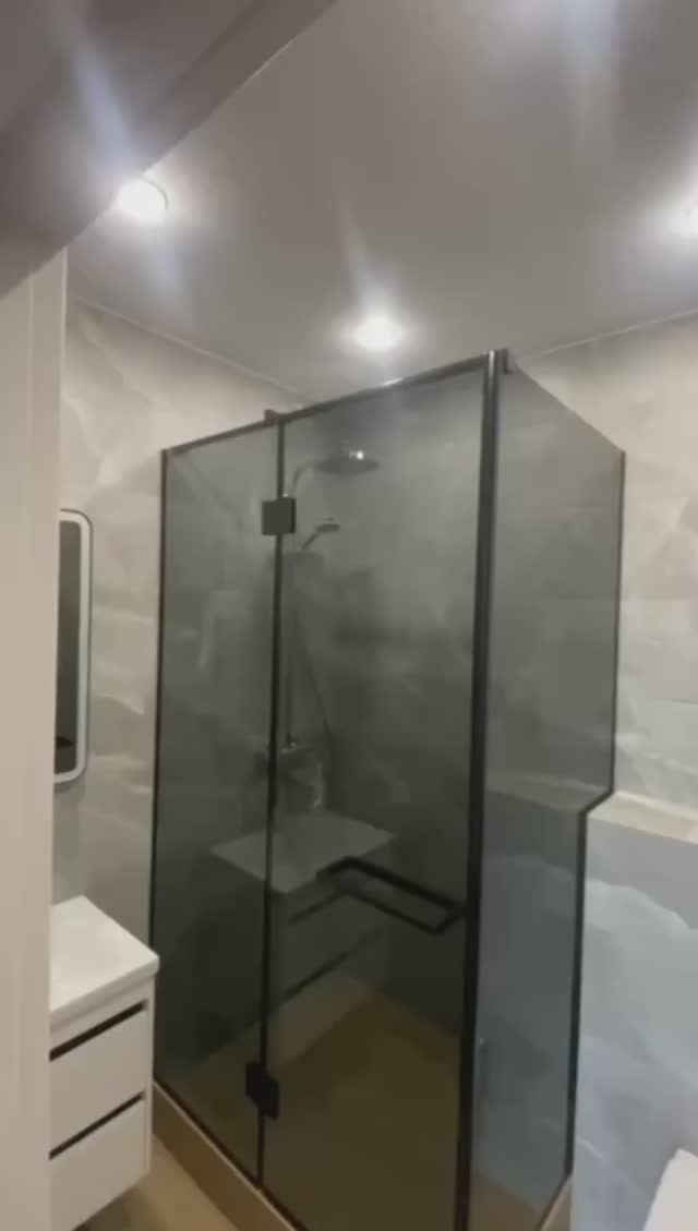 Душевая перегородка со стеклом Grey