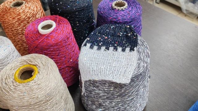 Новинки 17 ноября. Не оторвать взгляда от расцветок, пальцев от нежности образцов...