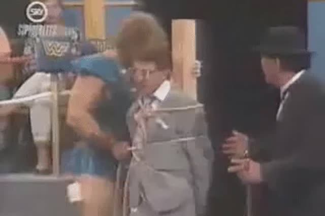 WWF Viking Berzerker very funny.Берзеркер сжигает мужика.Смешнйо викинг.11DeadFace