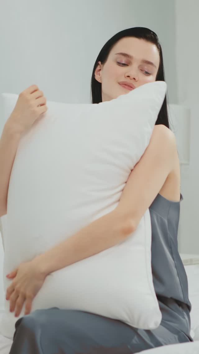 Подушка Лебяжий пух Комфорт