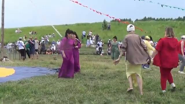 Бирдебәк авылы Сабан туе.