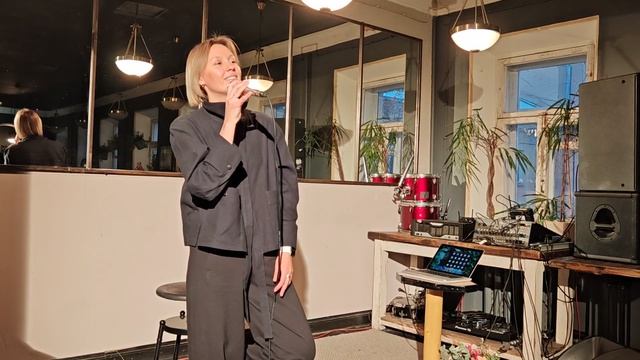 Анна Сеничева - Никто не ты