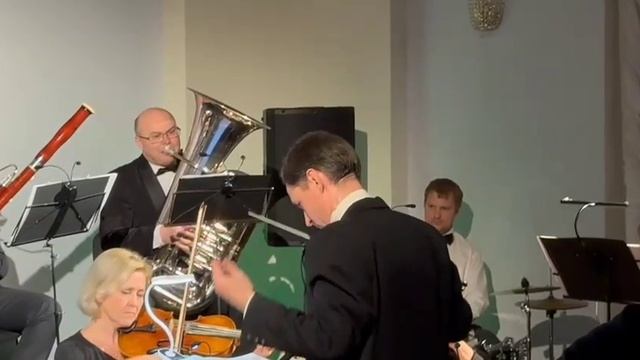 Музыка из к/ф "Код Давинчи" (Cod davinch)  - оркестр МОДЕРН