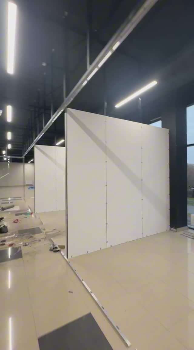 ТЦ Демидов, Сысерть. Монтаж глухих модульных перегородок