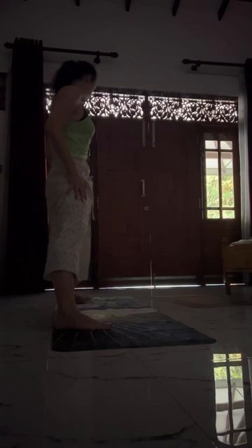 Вирабхадрасана 2