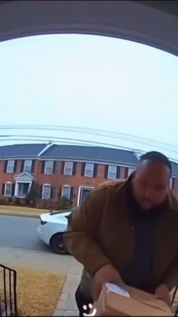 Химические ловушки для воров посылок в США.