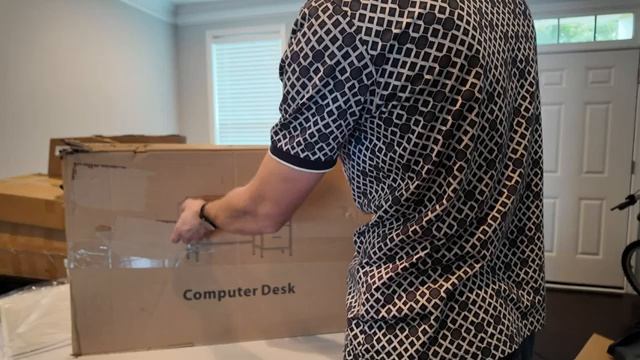 Распаковка палета с товарами AmazonМного интересного