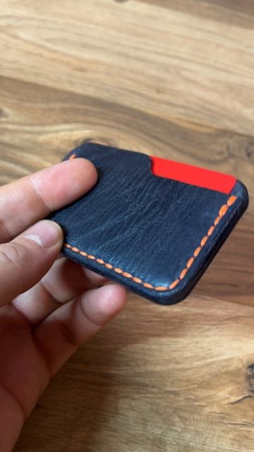 Картхолдер Обзор