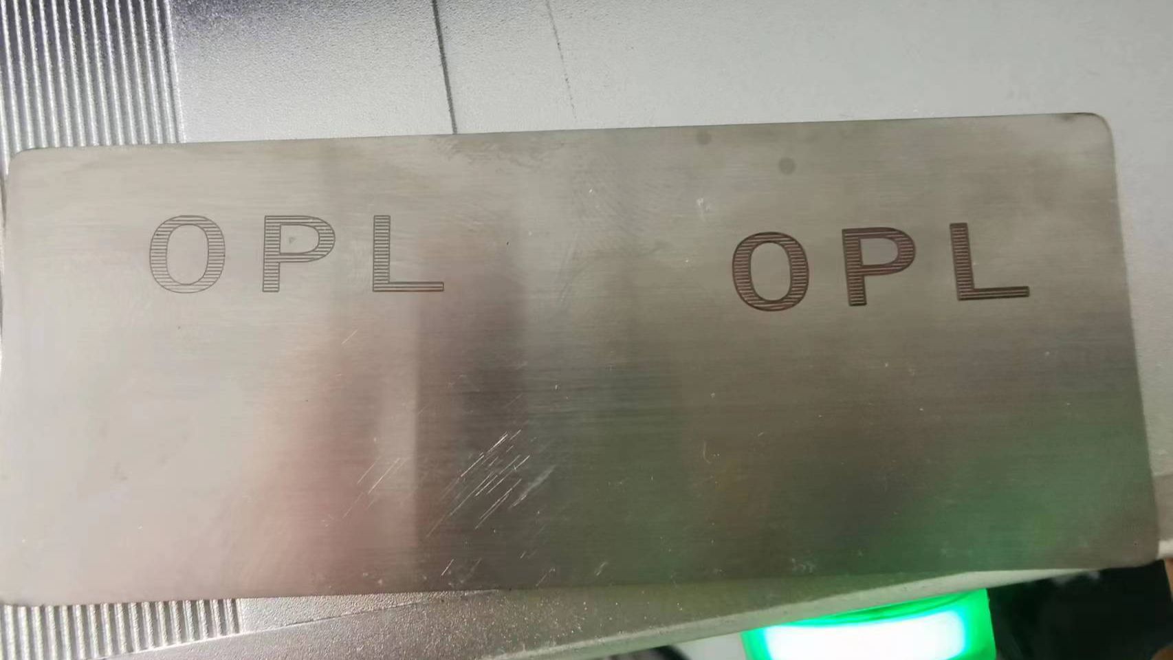 Лазер-маркер по металлу