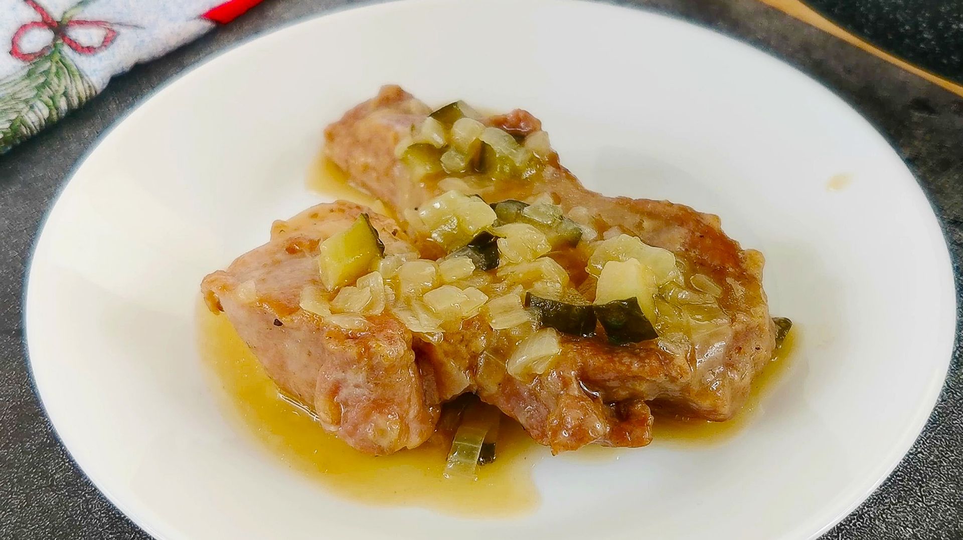 Мясо в горчичном соусе. Тает во рту