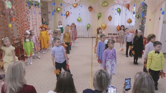 Детский сад Жар-Птица гр Радуга. Праздник осени 2025