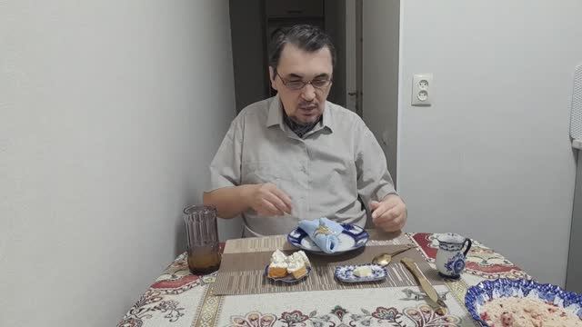 Мукбанг мини. Серьёзный разговор: монетизация, моя деятельность, ханжество, могое другое. 18.11 25