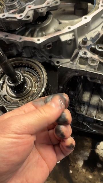 Коробку передач заклинило. Планетарка оплавилась!