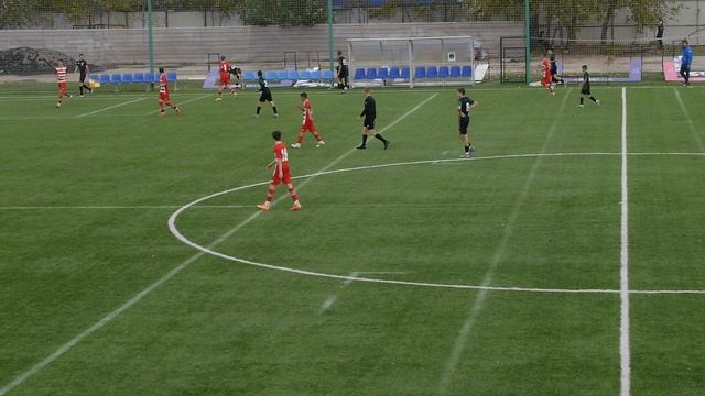 ФК "Мирас -1" (Казань) vs ФК "Авангард"(Керчь)/1 тайм/ 0:2 /12.11.2025г.