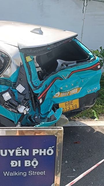 Крупная Авария на пляже Фукуока