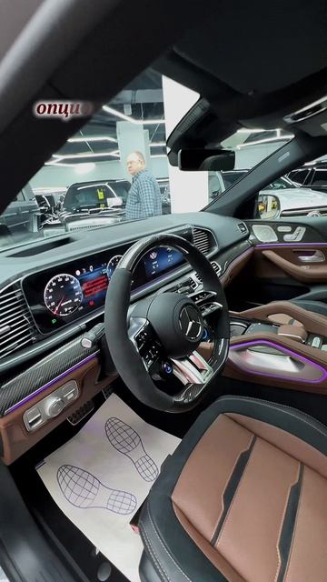 Немного о GLE Coupe 53 AMG в топовой комплектации и трендовом цвете, а подробнее - на нашем канале