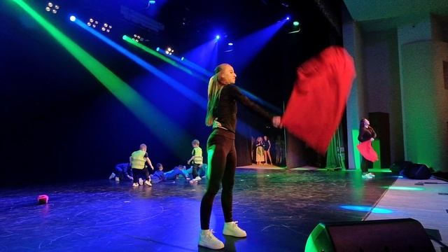 Брейк-данс младшая группа