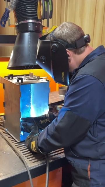 СВАРБИ: 3 любимых звука сварщика 🌟  #сварка #юмор #сварщик