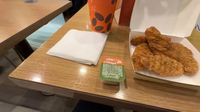 2223 ПРОИСШЕСТВИЕ у ДАНИ\СНОВА в ГОРОДЕ- 2\ЗРЯ ПОТРАТИЛИ ДЕНЬГИ\НОВОСТИ от СЕРЁЖИ влог