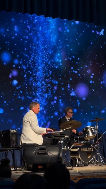 Концерт группы FEELIN'S