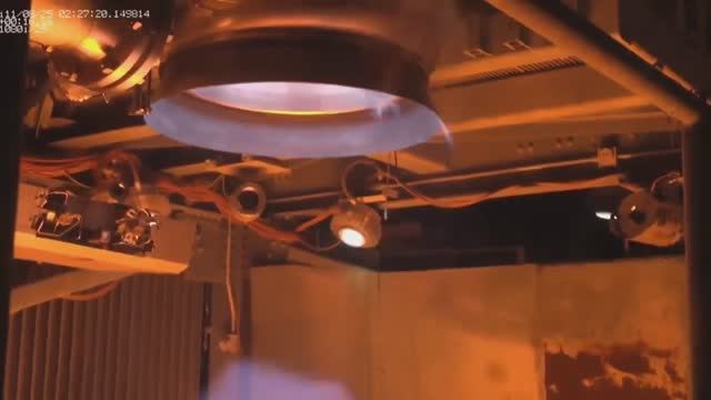 Огневые испытания двигателя BE-3U от Blue Origin