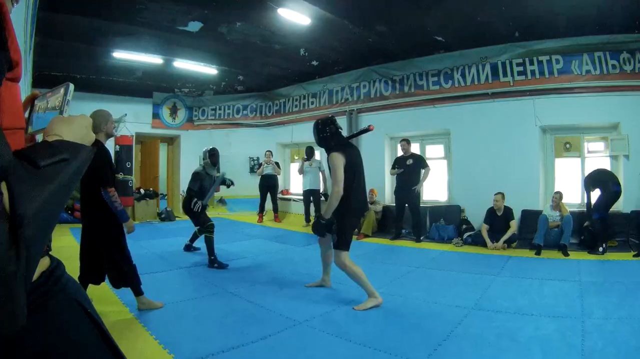 Открытый оружейный ковёр. Палка. Екатеринбург. 26.10.2025