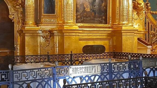 Александр 

Фильм о императоре Александре I