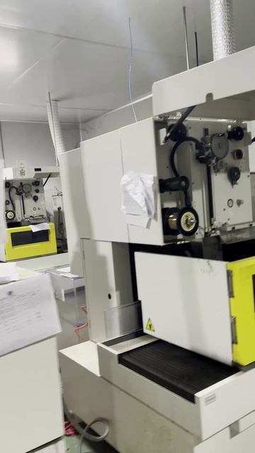 4. Обзор завода LANHAO инструментальный участок №1 30 электроэррозийных станков Fanuc