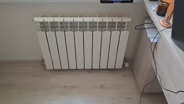 Не греет батарея на втором этаже частного дома. Решил промыть контур.