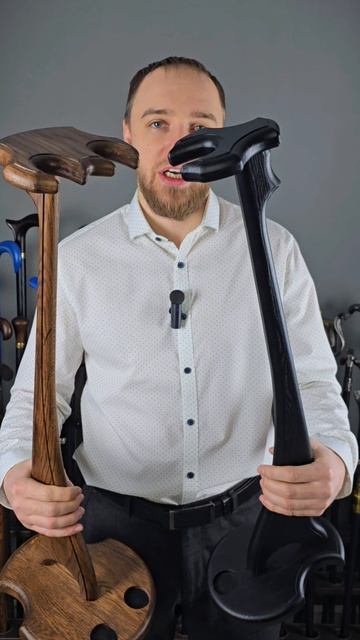 Куда поставить трость дома? Не в угол же!