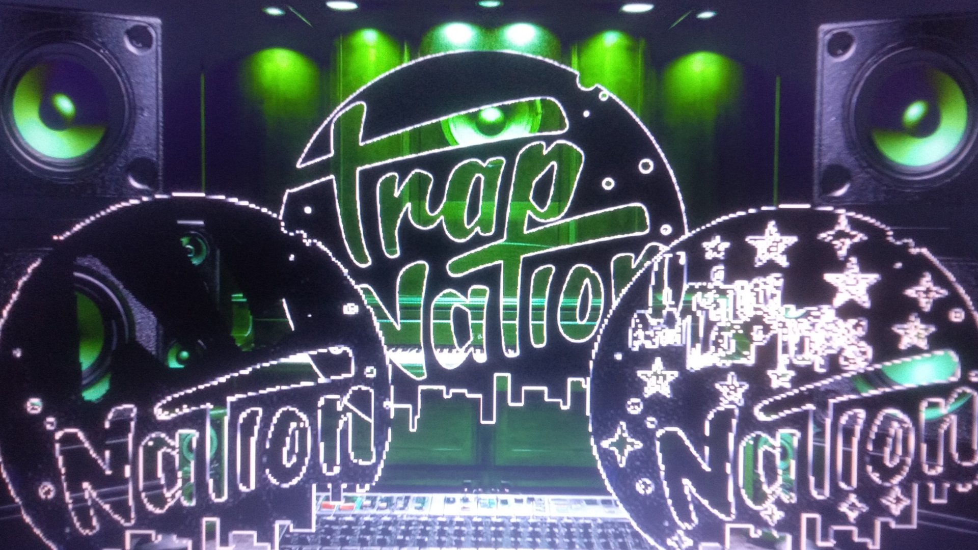 Sisters Arina And Laptops Nation & Trap Nation Blitar - С днём рождения Арина и Trap Nation