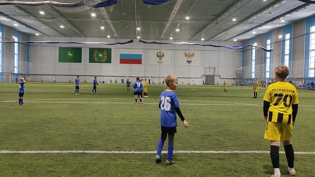 Зимнее первенство 2025-2026 (Юноши 14г.р) | Тигры-14 ⚽ Кедр-14 | 2-й тайм. 23.11.2025