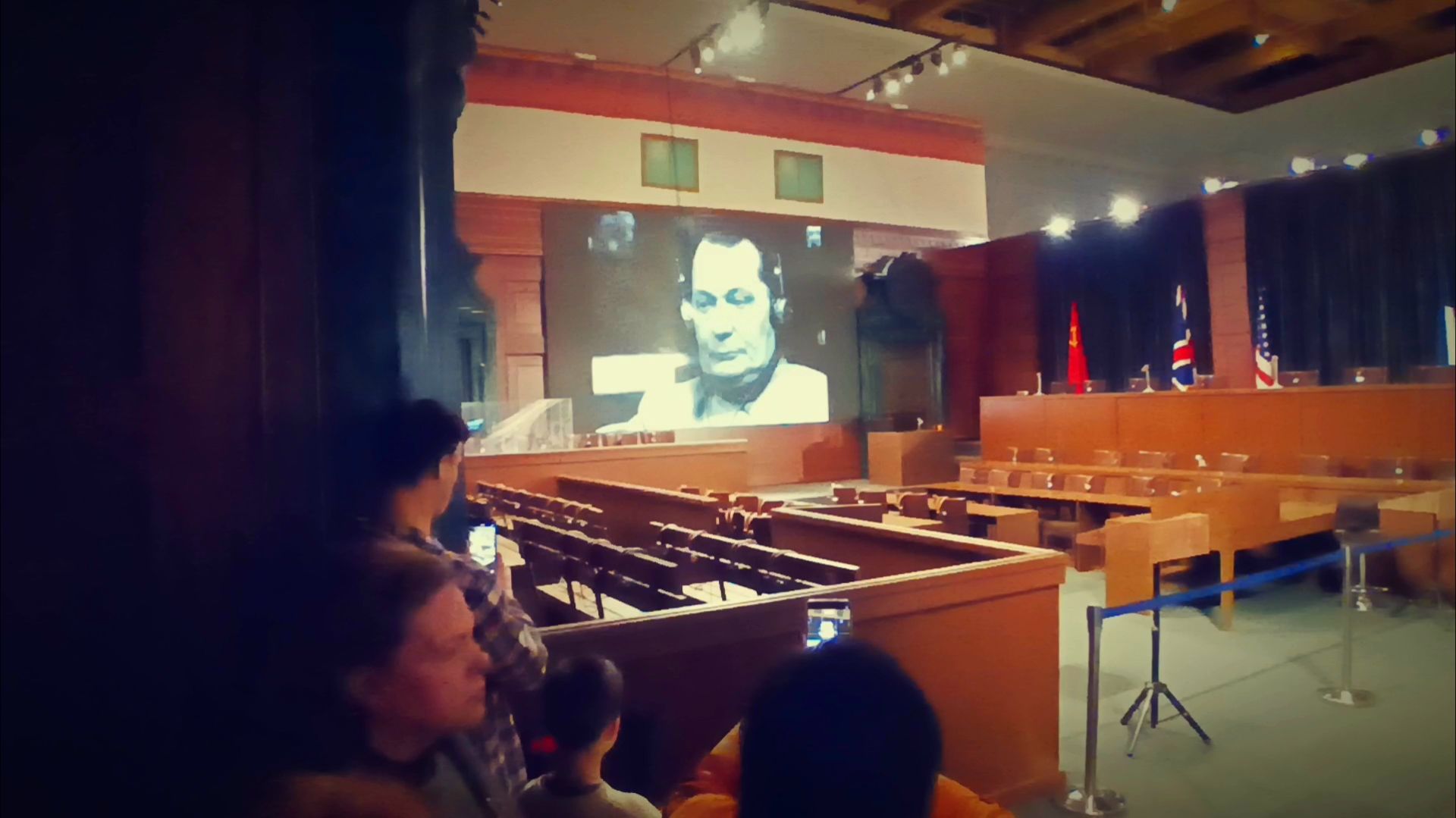 По выставке ВЕЛИКАЯ ПОБЕДА. РОССИЯ - МОЯ ИСТОРИЯ...