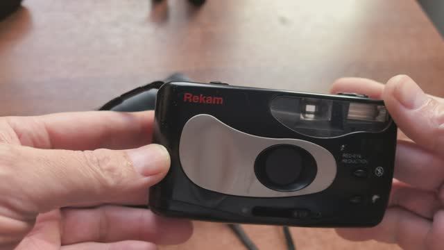 Обзор винтажного пленочного фотоаппарата Rekam F-10C