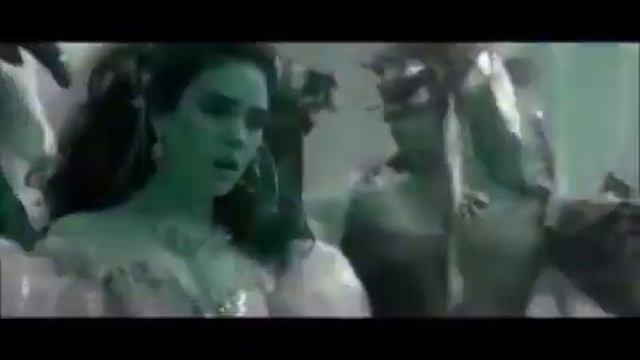 Labyrinth- Jareth Sarah- Disturbia