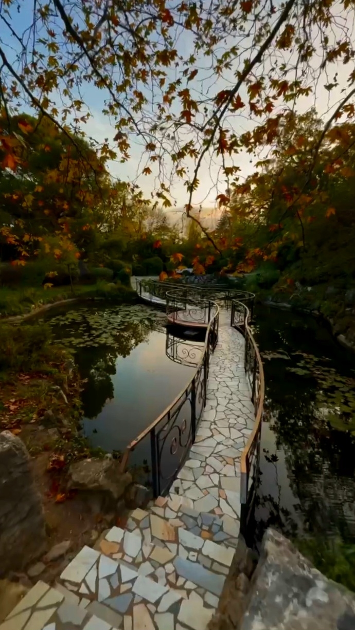 Форос - самая южная точка Крыма