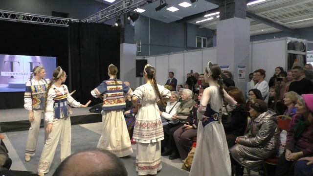 Елена Трофимова. Коллекция «Мокошь». X Юбилейная выставка «РусАртСтиль»