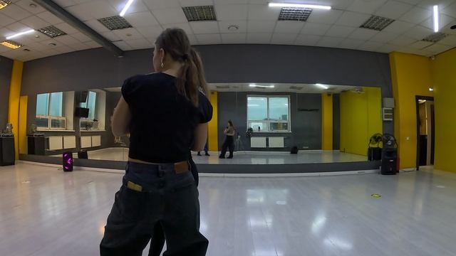 2025-11-24, Занятие 3, (6) ZOUK обучение, Father★STAR, GX011405