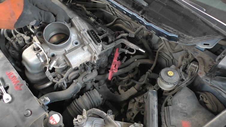 Мойка дроссельной заслонки на Honda Civic 1,8 Хонда Цивик 2008