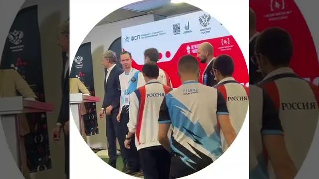 2-е место на Чемпионате России по спортивному программированию. Команда  E-notGPT