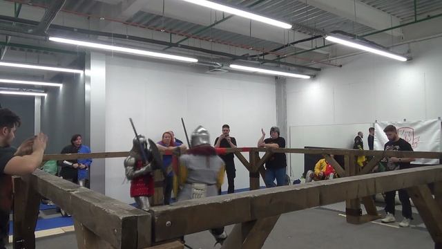 Турнир "Белка, Лев и Урал" .Номинация щит-меч сталь женщины 6  #исб