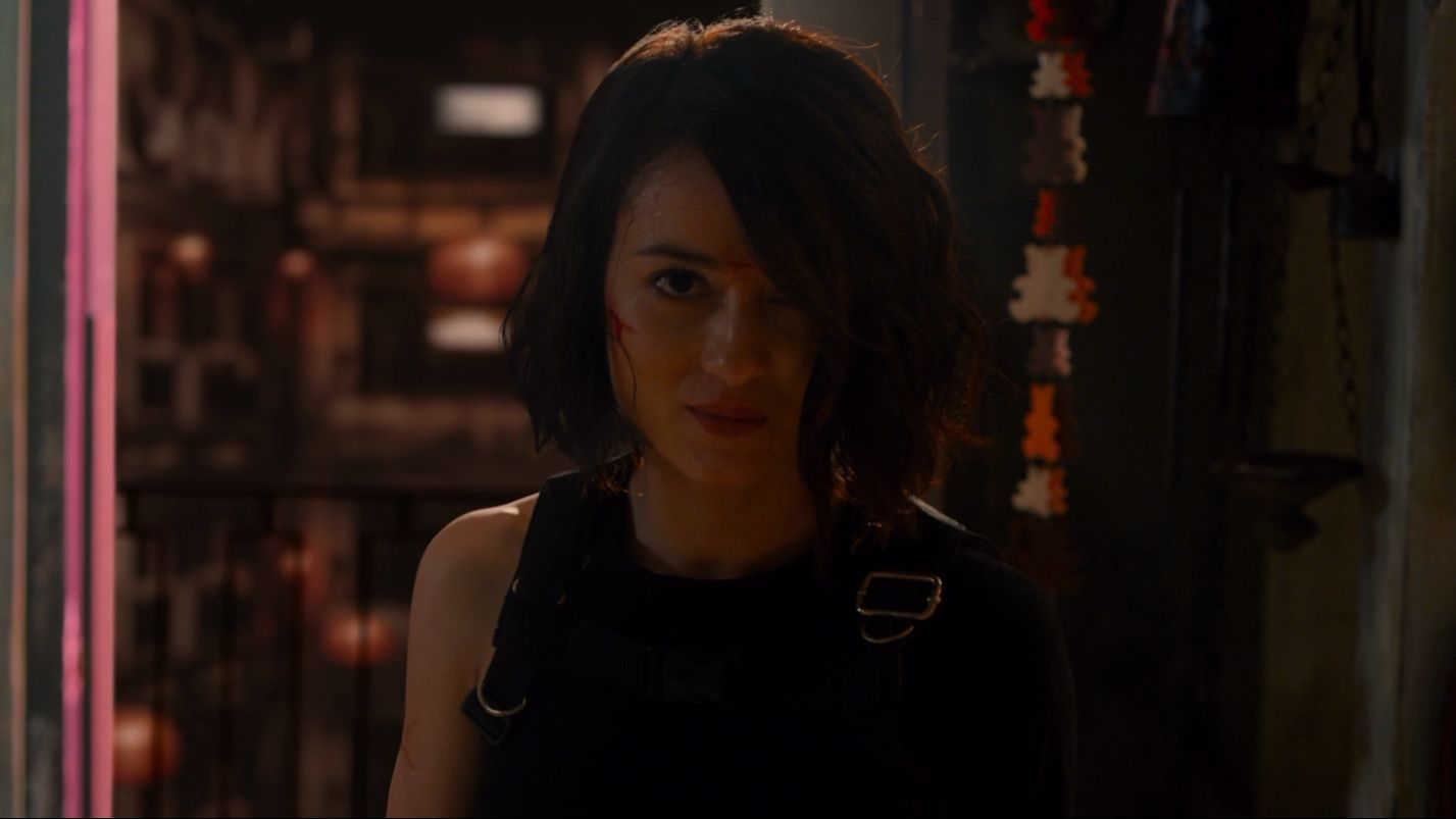 Любимый отрывок из фильма «Ночь идет за нами» - The Night Comes for Us (2018) HD