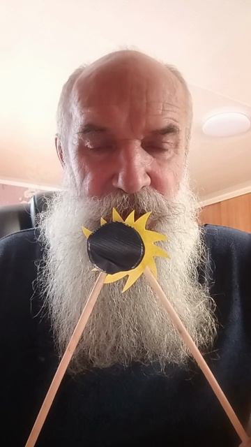 Затмение Солнца опровергает науку  ...