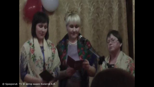 "Че те надо." (на коми)+