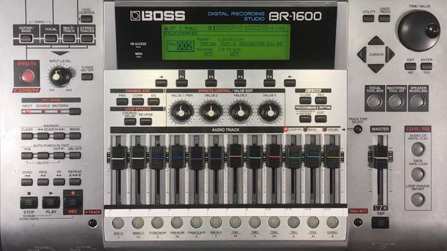 Boss BR 1600 - How to use Scrubbing and Markers (1080p)