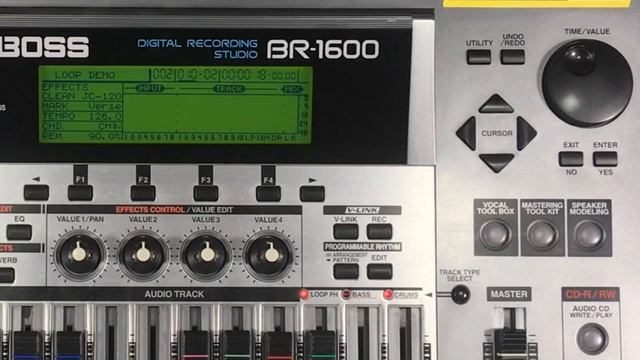 Boss BR 1600 - How to use Audio Samples (Loop Phrases) (1080p)