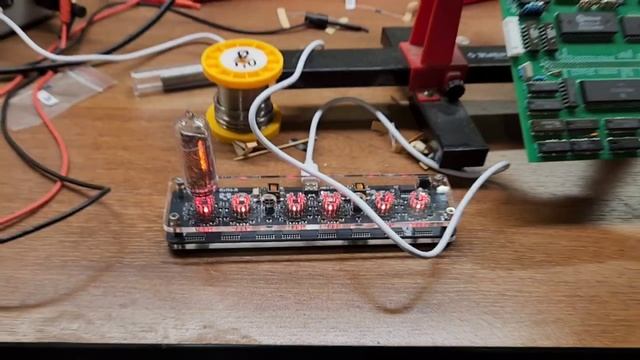 ... часы на газоразрядных IN-14, IN=8, ИН-14